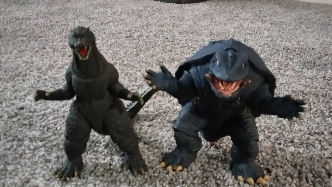 Godzilla and gamera new year celebration (2025) - YouTube