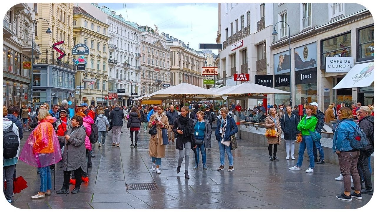 Vienna Walking Tour 4K | Cloudy Day - YouTube