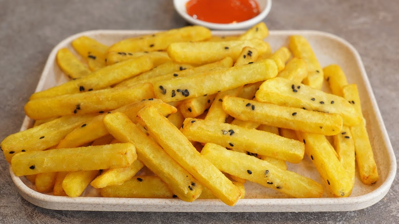 How to Make French Fries At Home ! Quick and Crispy Delicious ! Potato ...