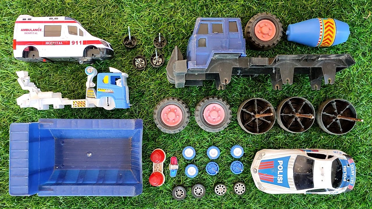 Mencari & Merakit Mainan Rusak Mobil Polisi Mobil Ambulance Truk Molen ...