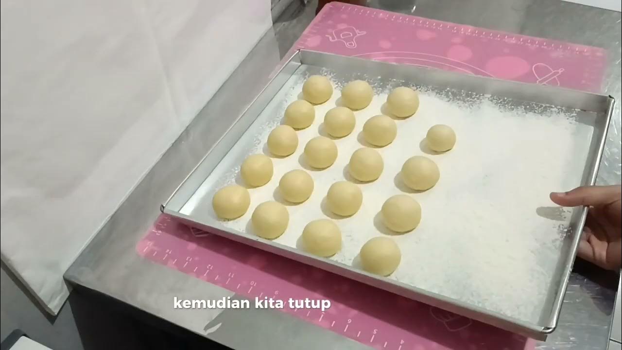 Proses Pembuatan Adonan Donat - YouTube