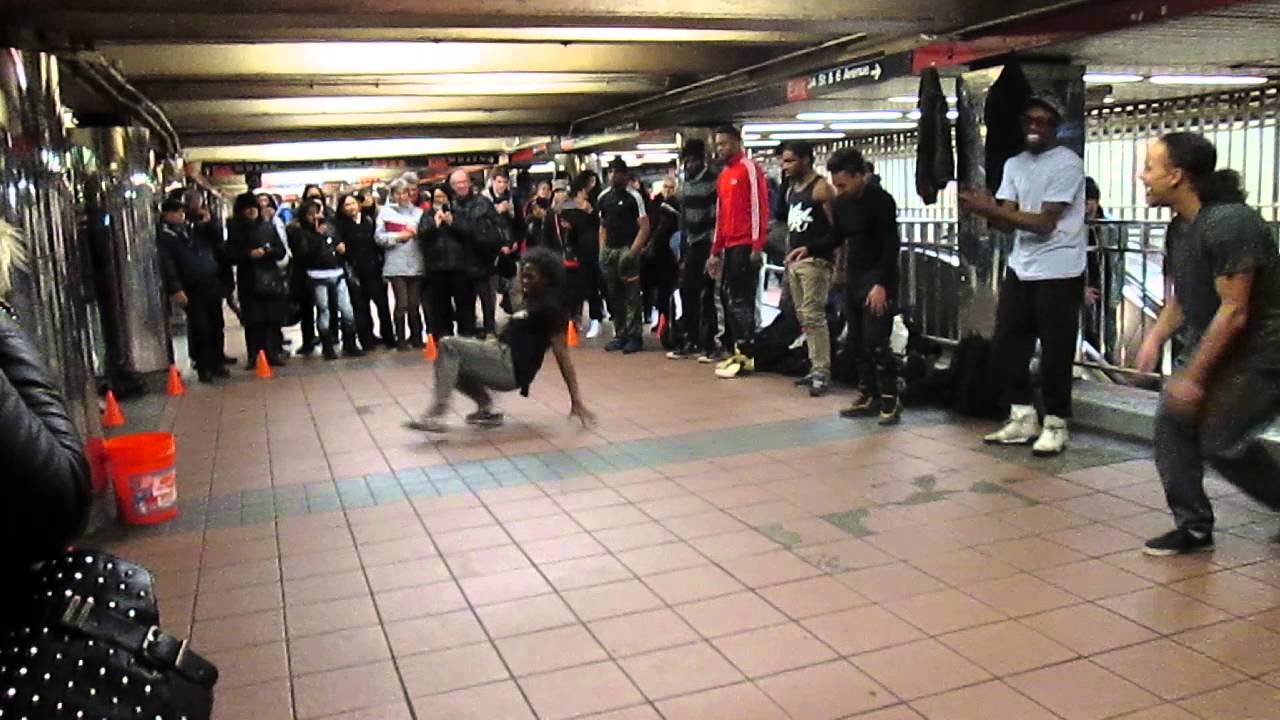 New York Subway Hip hop dancing Feb 2014 - YouTube