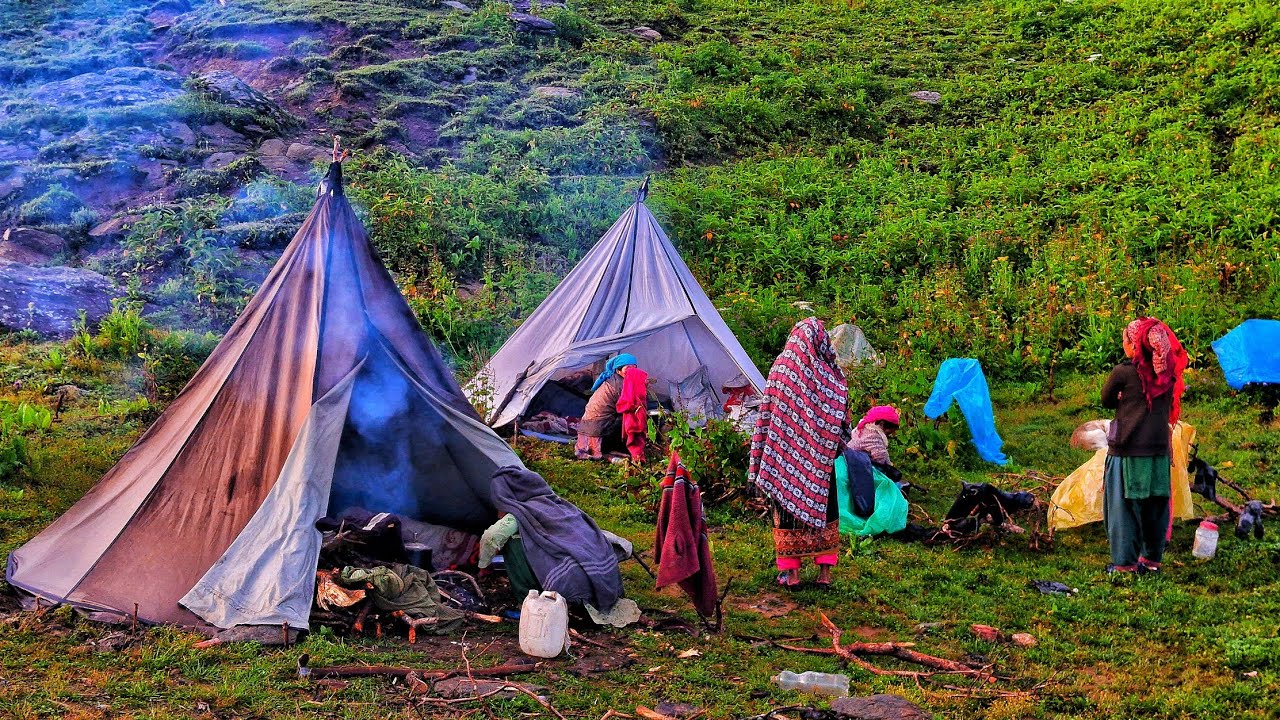 Nepali Mountain Village Life || During The Rainy Season || Himalayan ...