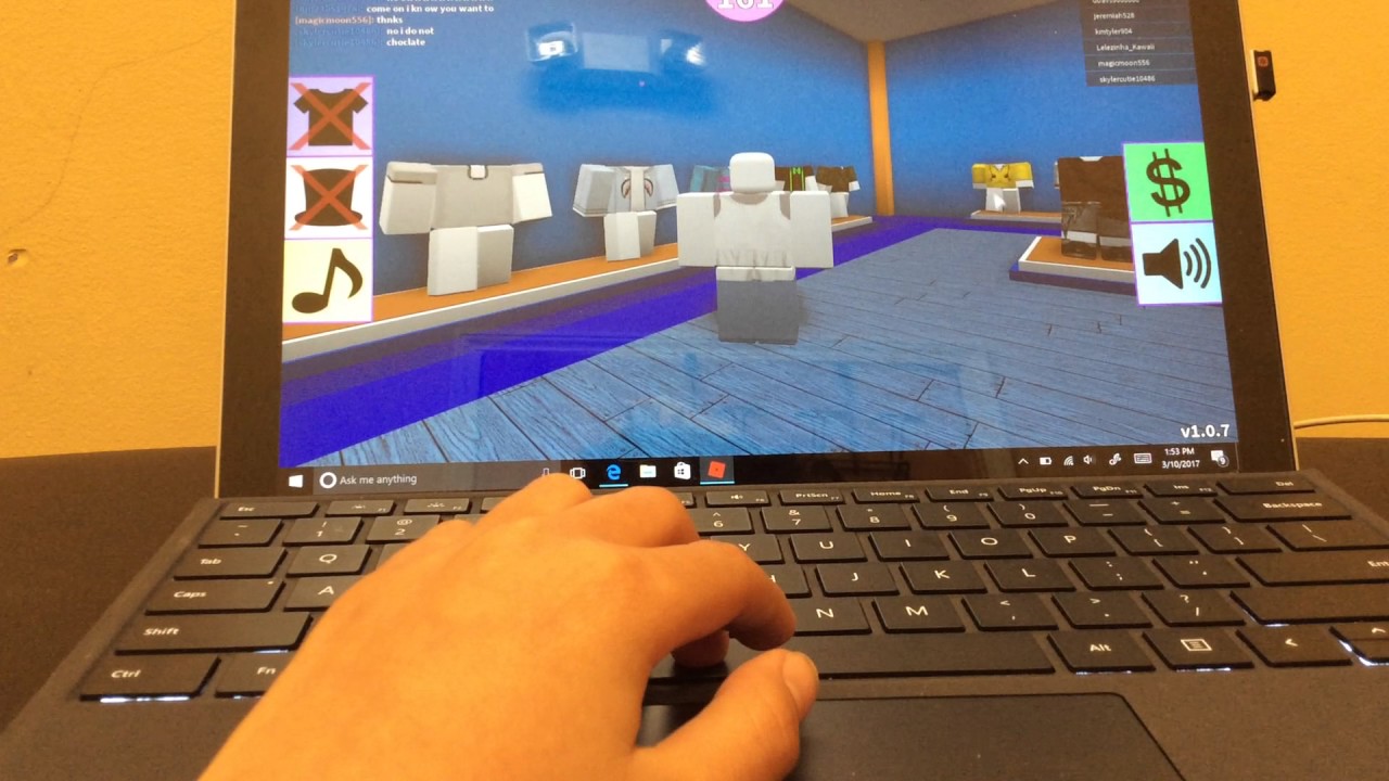 First ever video/roblox gameplay!!! - YouTube