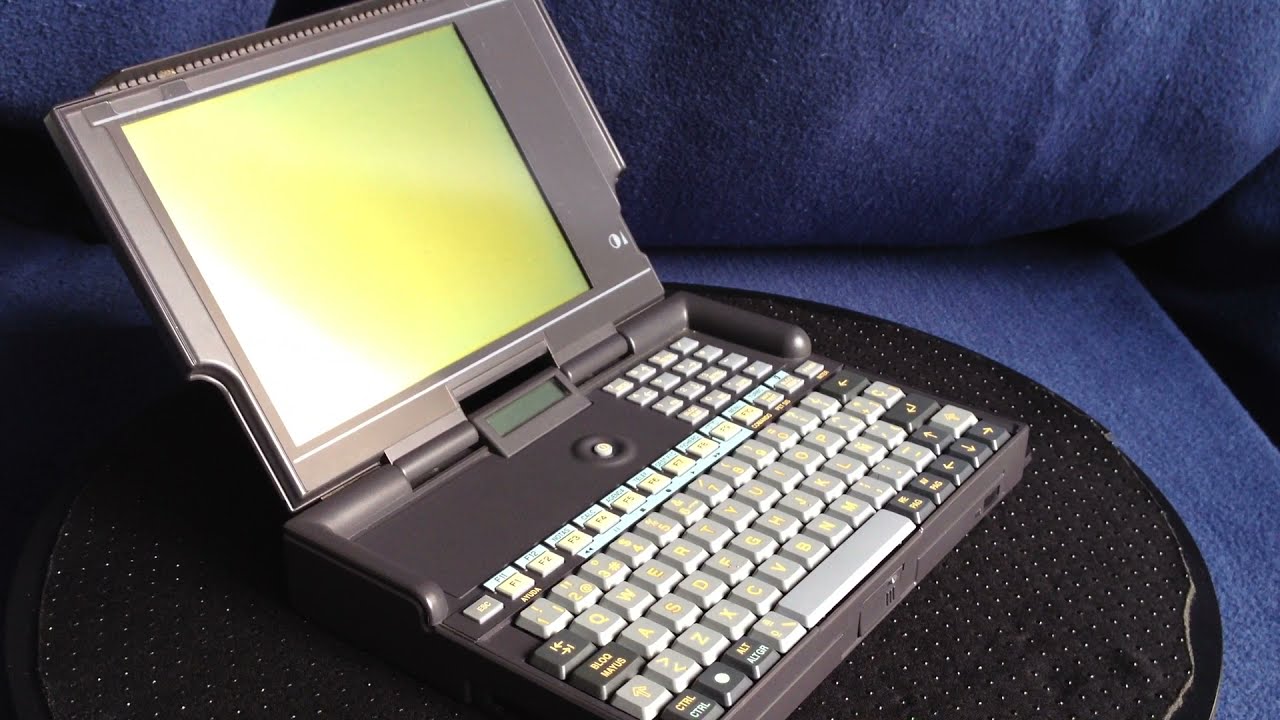 PC Olivetti Quaderno (año 1992) - YouTube