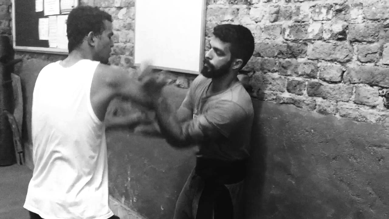 Wing Chun Chi Sau practice - YouTube