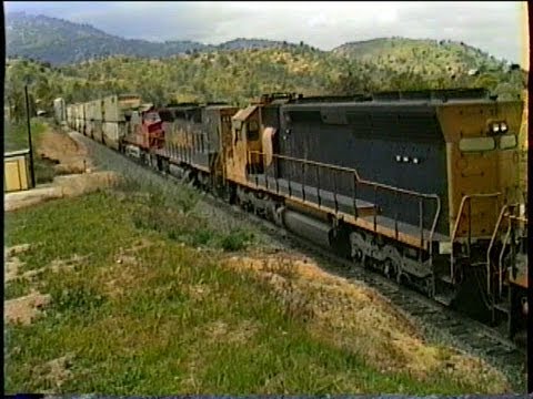 Tehachapi_(1996) Santa Fe SD45-2, SD45, SD45B, C44-9W (My 175th YouTube video) - YouTube