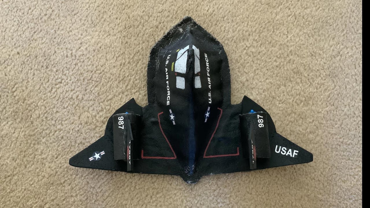 Cartoon Lockheed SR-71 Blackbird (1s EDF) Indoor Flight - YouTube