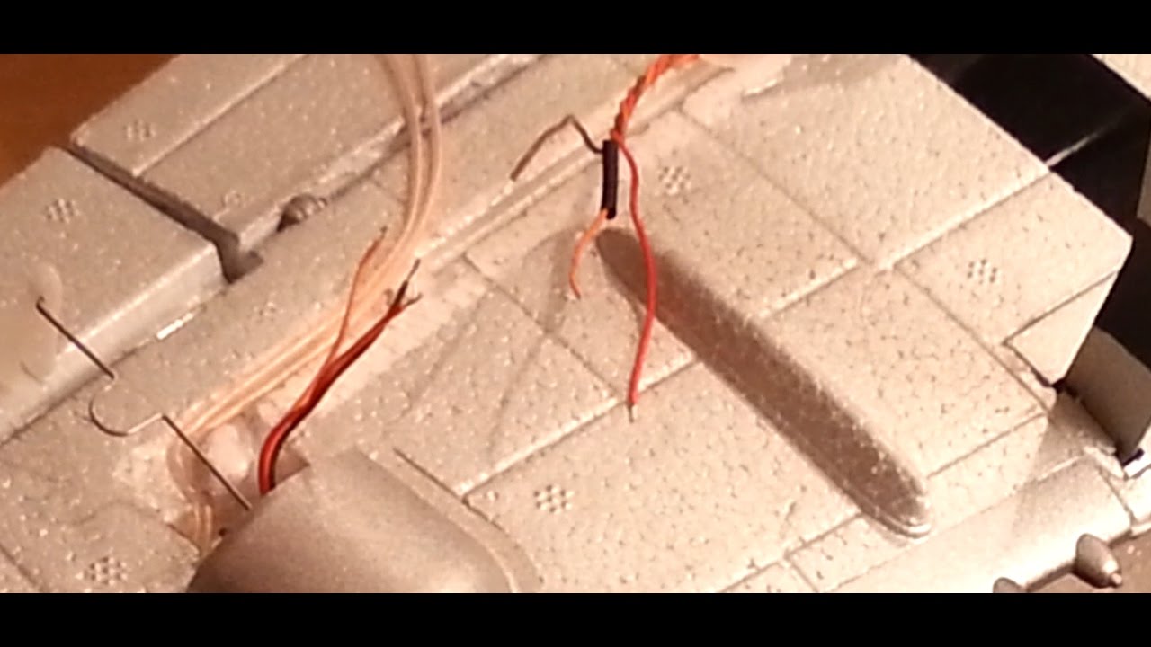 Eflite - P-51D BL UMX - LED Nav Lights - Part 3 of 6 - YouTube