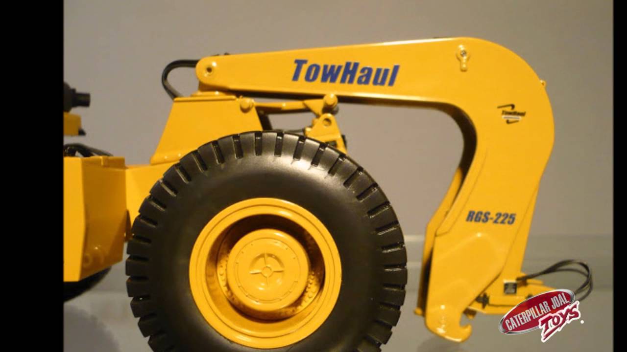 CAT 784C Tractor con TowHaul Lowboy - YouTube