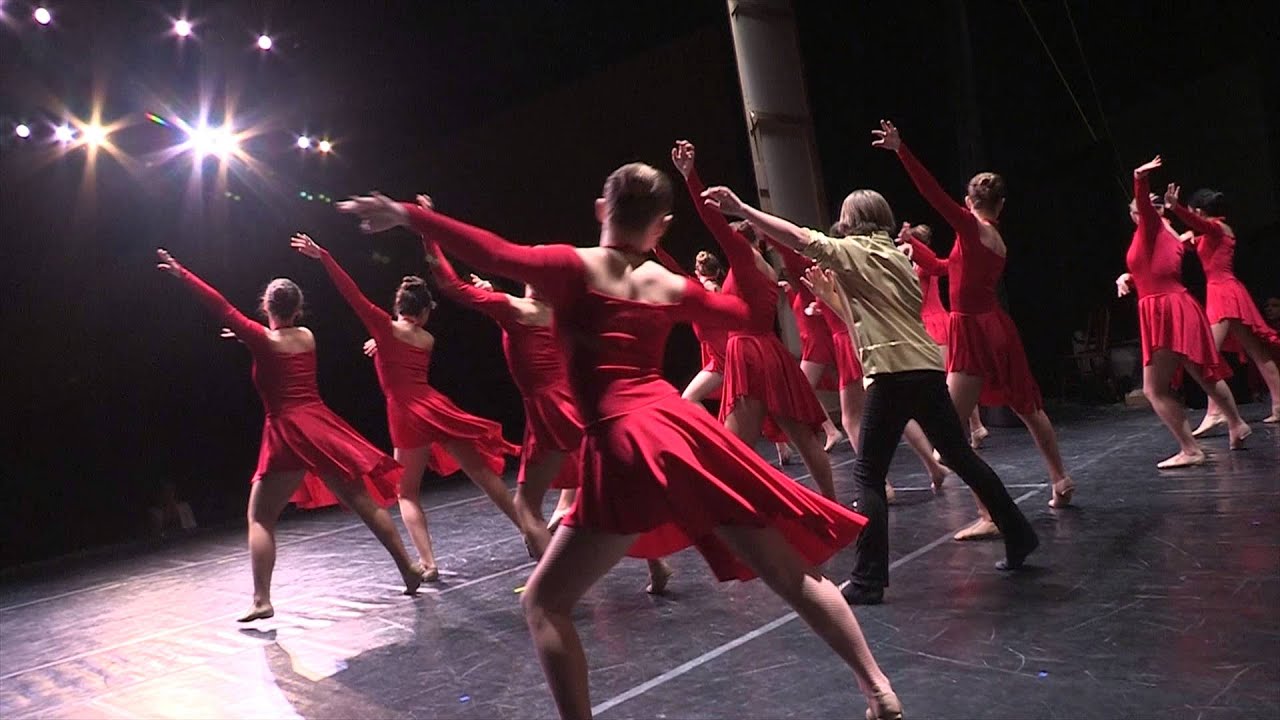 Healdsburg Ballet's "Night Before Christmas" DVD opening sequence - YouTube