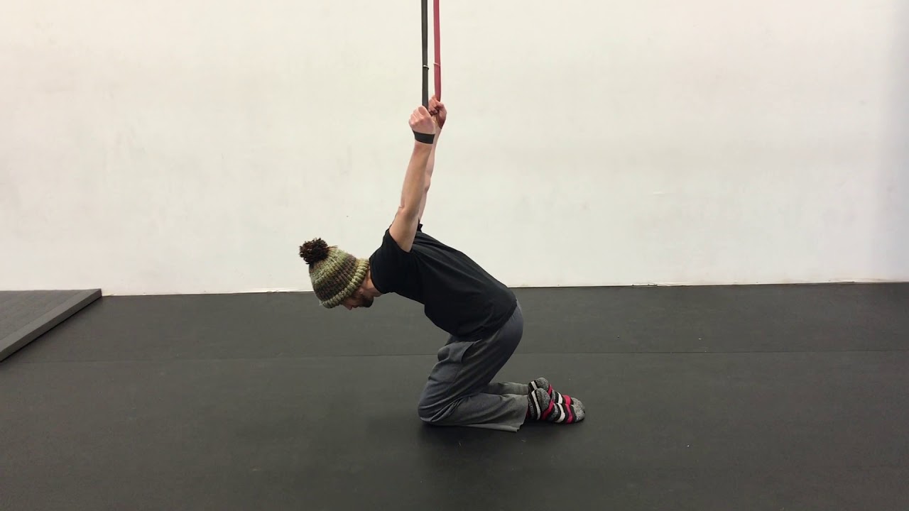 Kneeling German Hang - YouTube
