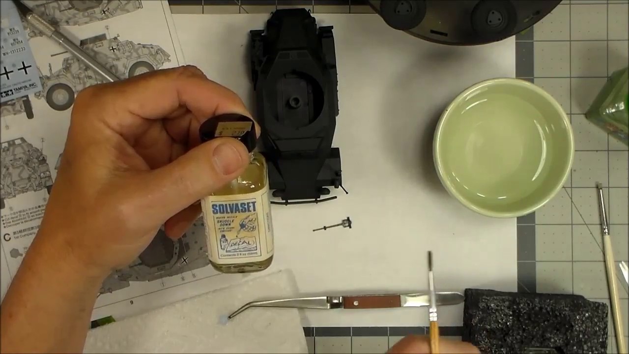 Plastic Models For Beginners Kit 2 Pt 5 - YouTube