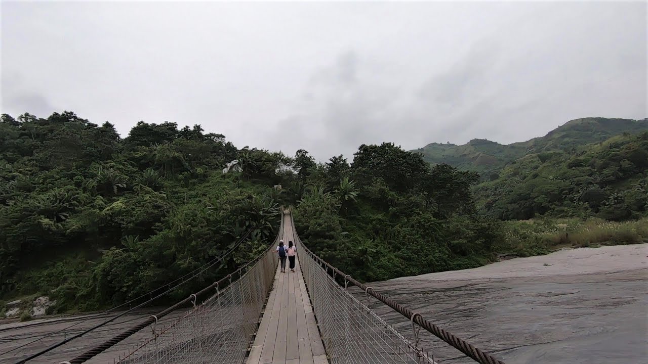 Philippines River crossing leading to Haduan falls - YouTube