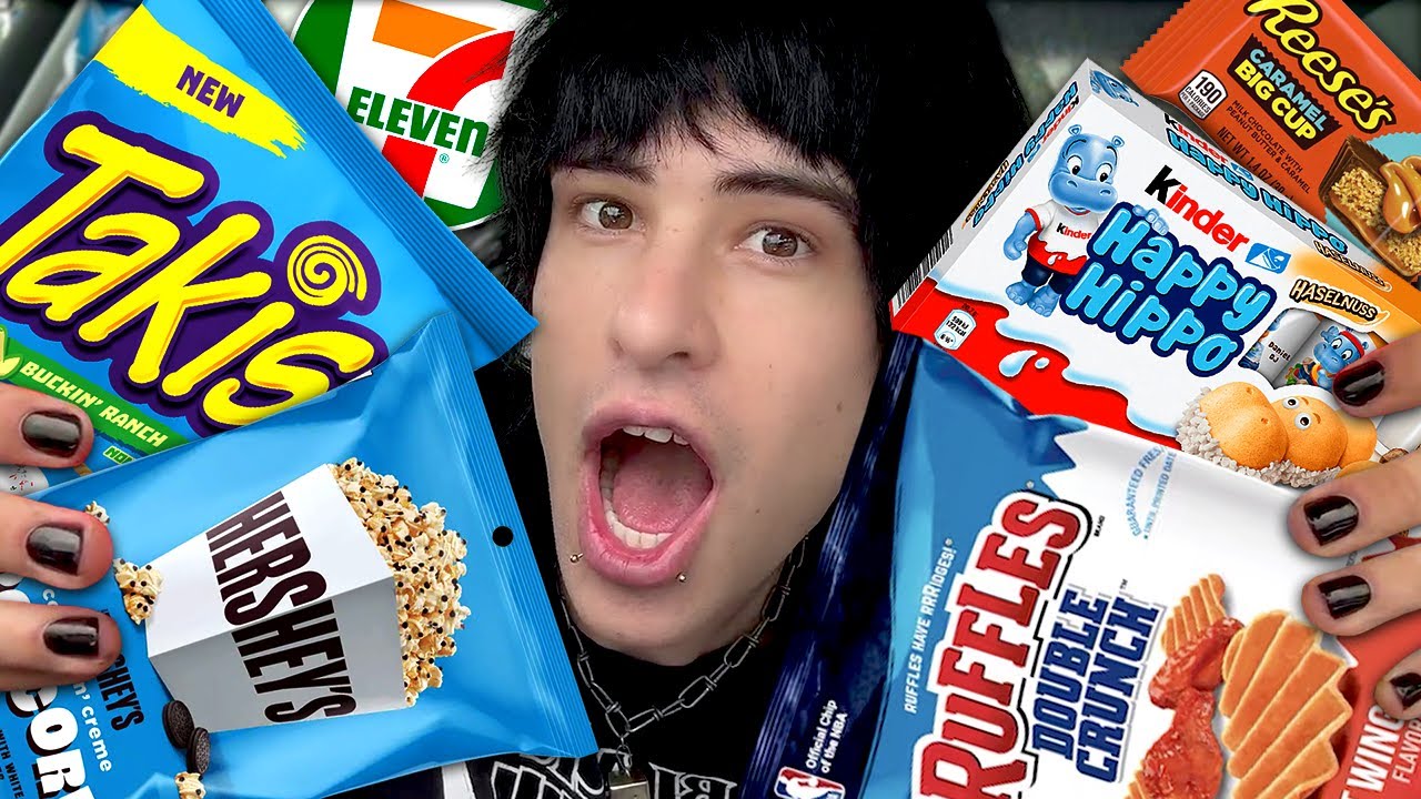 Trying NEW 7Eleven Snacks! - YouTube