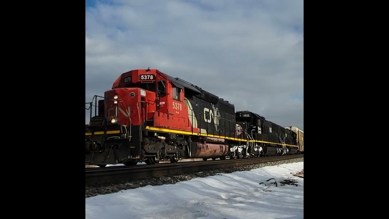 CN 5378 Leads E271 At Griffith Indiana - YouTube