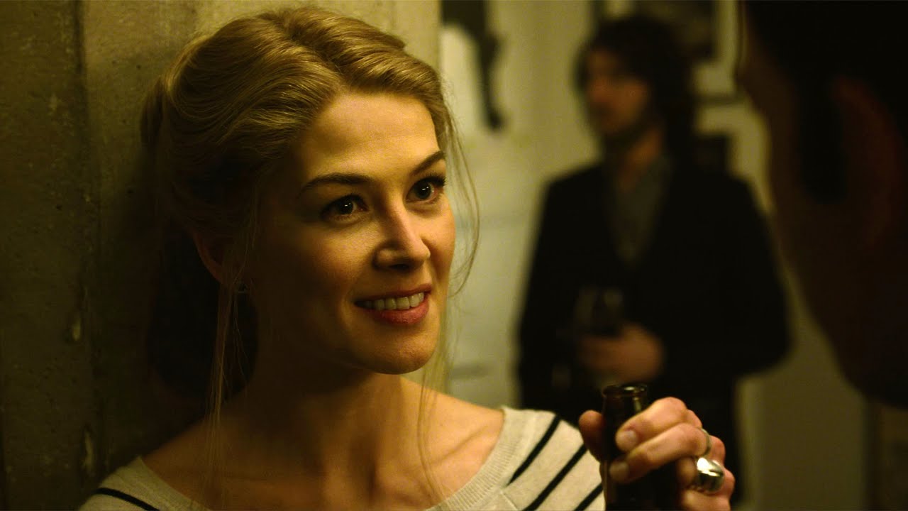 Amy Dunne: I'm So Happy, I met a boy. - Gone Girl - YouTube