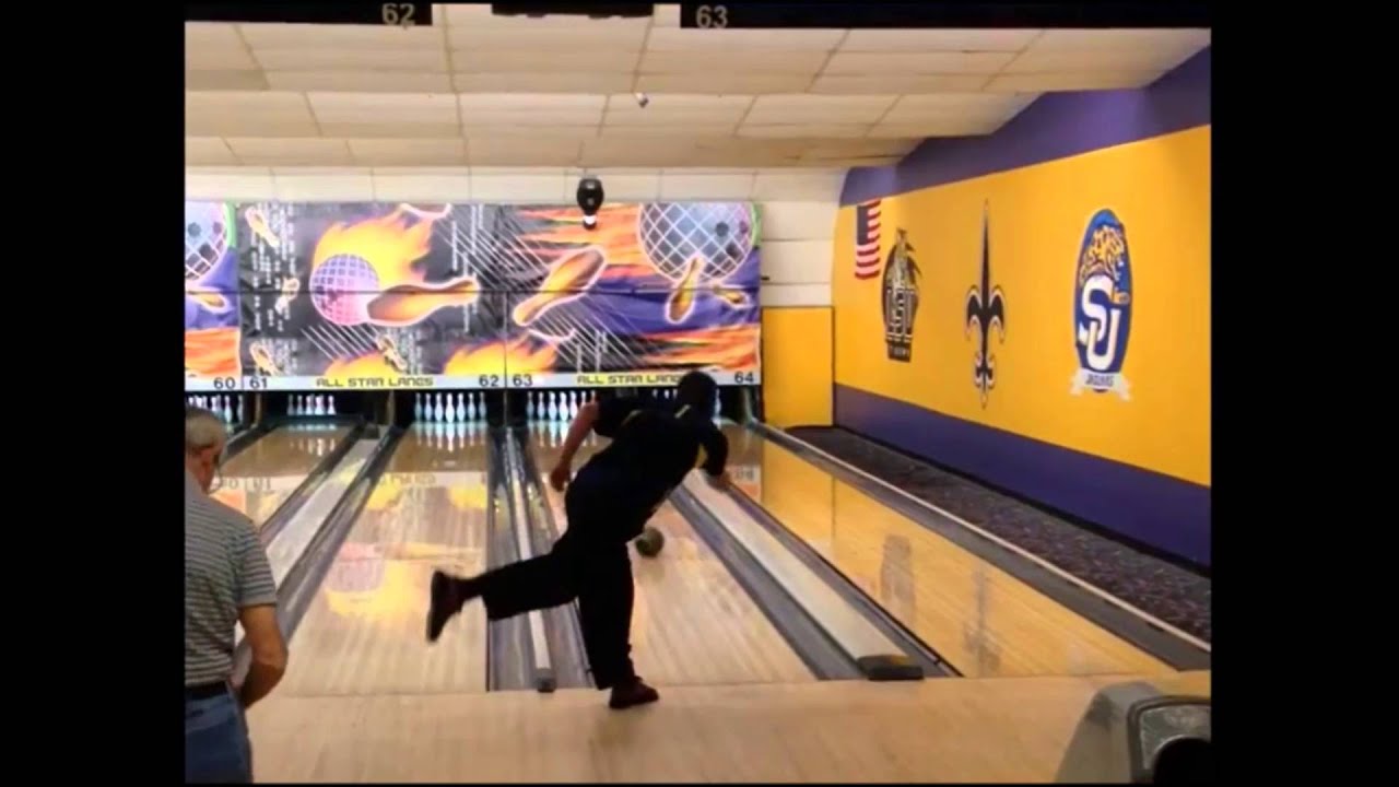 Lyle L. 300 game 08-10-13 - YouTube