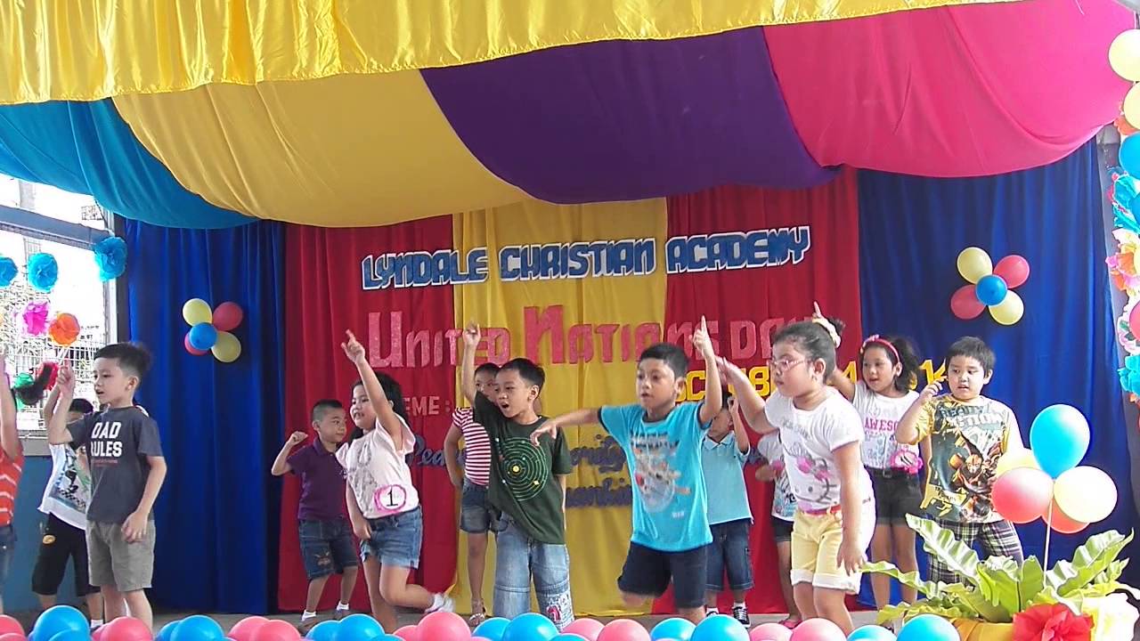 Kindergarten 2 performance - YouTube