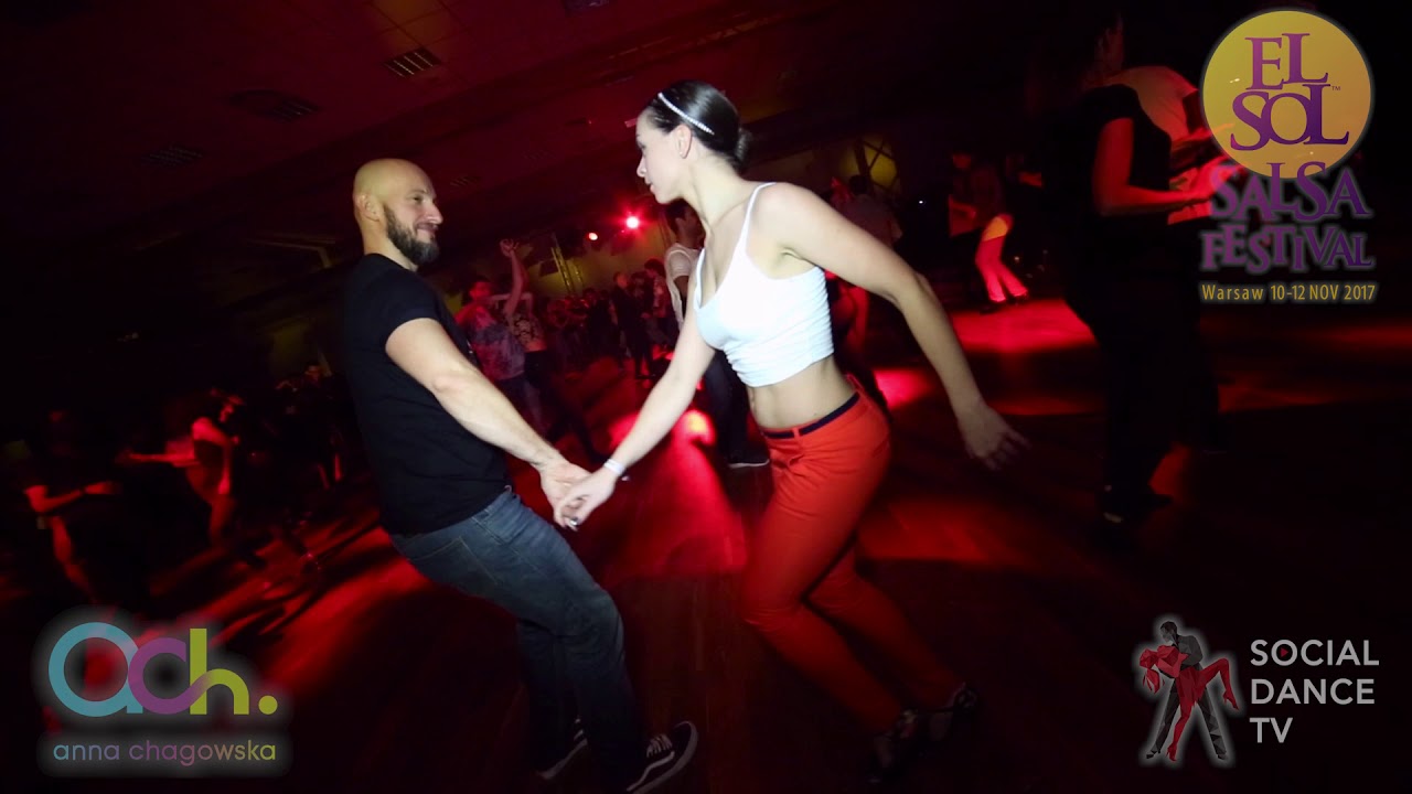 Marek Domanski & Karina Marglarczyk at the 13th El Sol Warsaw Salsa Festival 2017 - YouTube