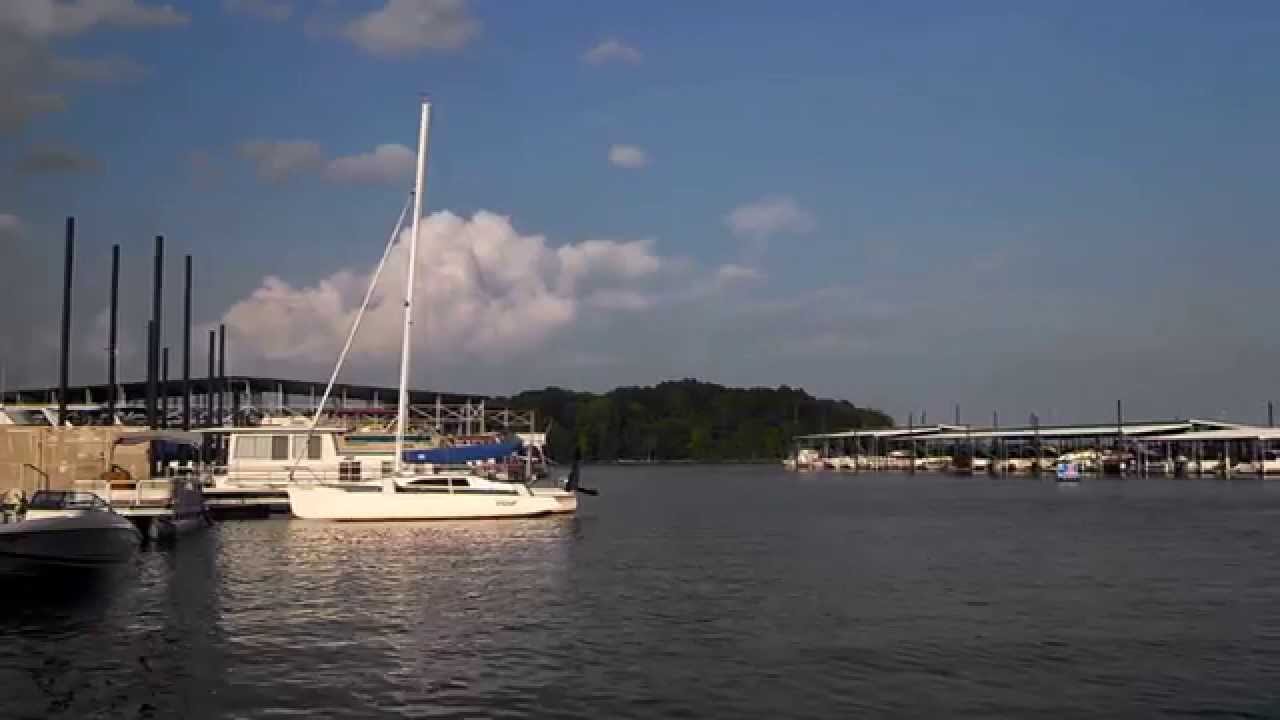 Elm Hill Marina - "Where fun floats" Percy Priest lake Nashville - YouTube