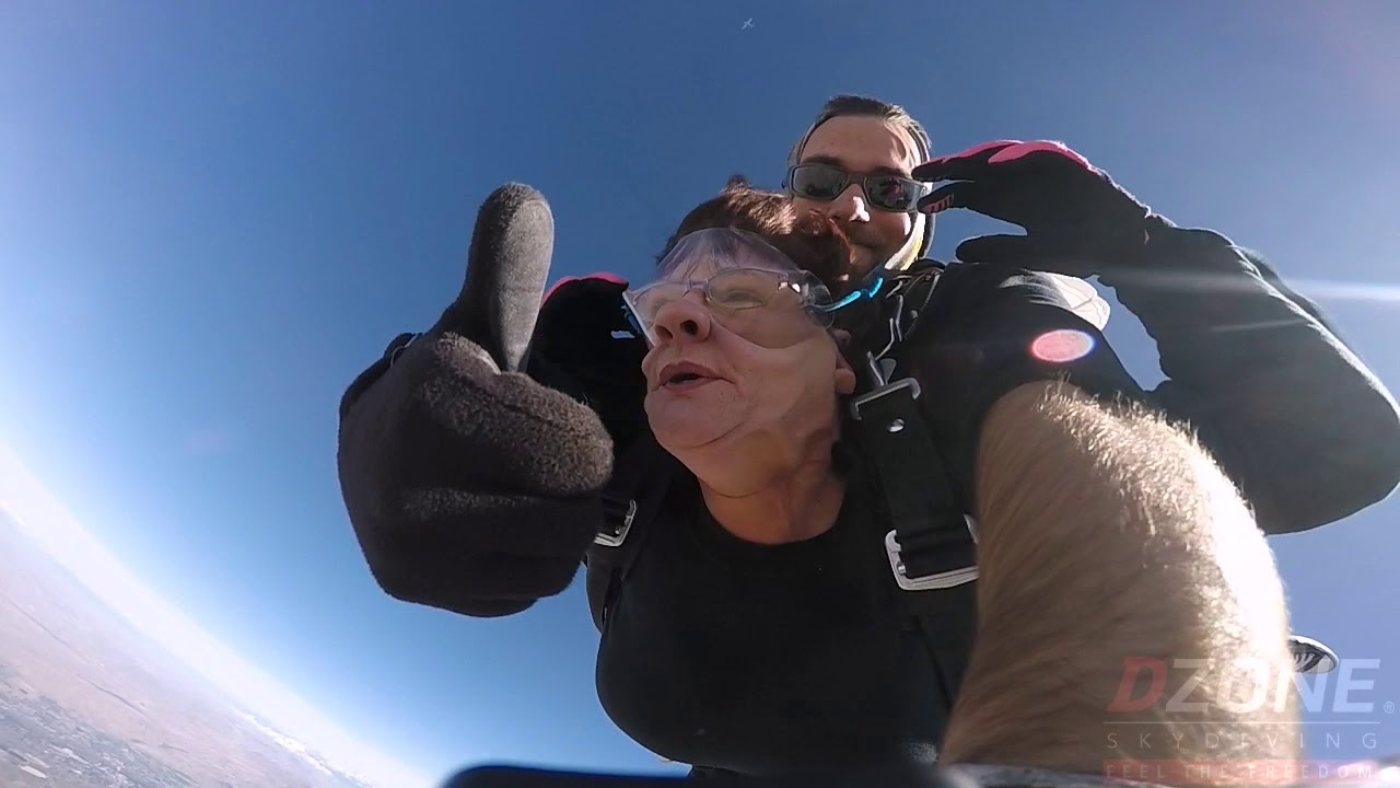 JESSICA RENFROW's DZONE Tandem skydive at Skydive Idaho! - YouTube