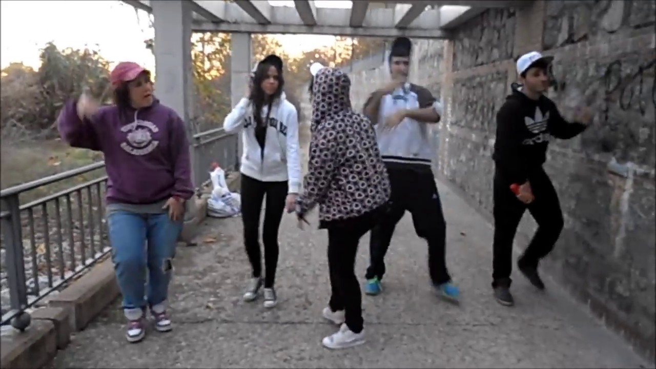 La danza de los 5 ritmos. - YouTube