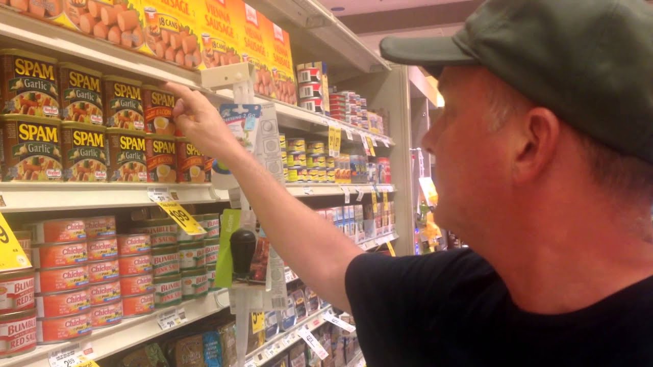 Shopping in Safeway, Hawaii: Have some SPAM - YouTube