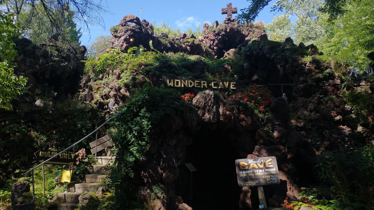 DD 286 | Exploring the Wonder Cave at Rudolph Grotto Garden - YouTube