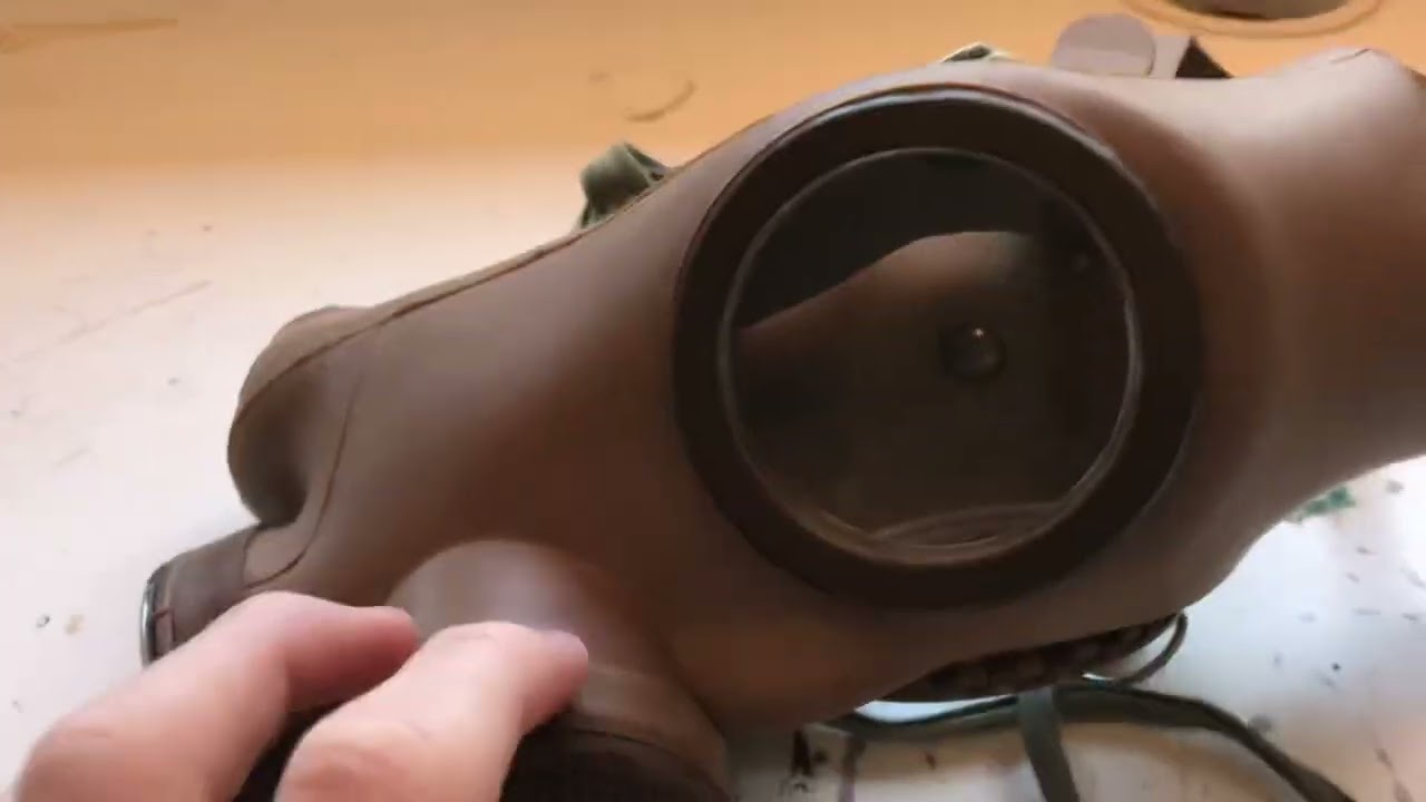 French M51 gas mask review. - YouTube