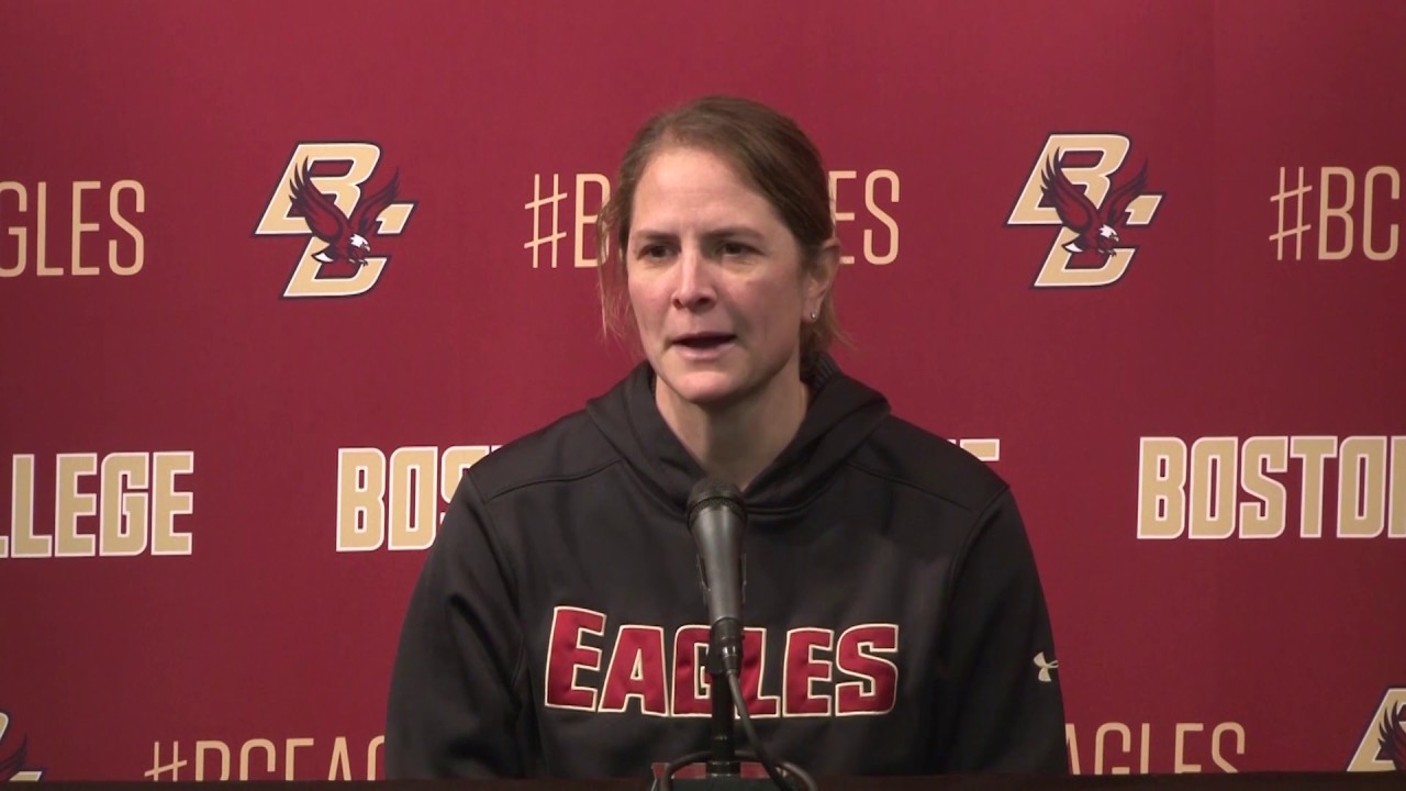 Women's Hockey Weekly Press Conference: Nov. 28 - YouTube