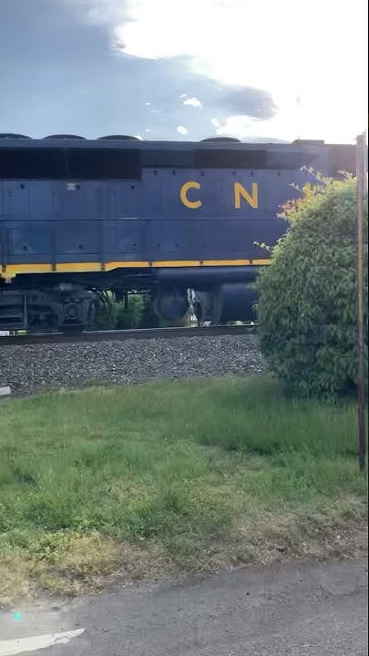 The NJT cnj heritage unit at Westwood plaza - YouTube