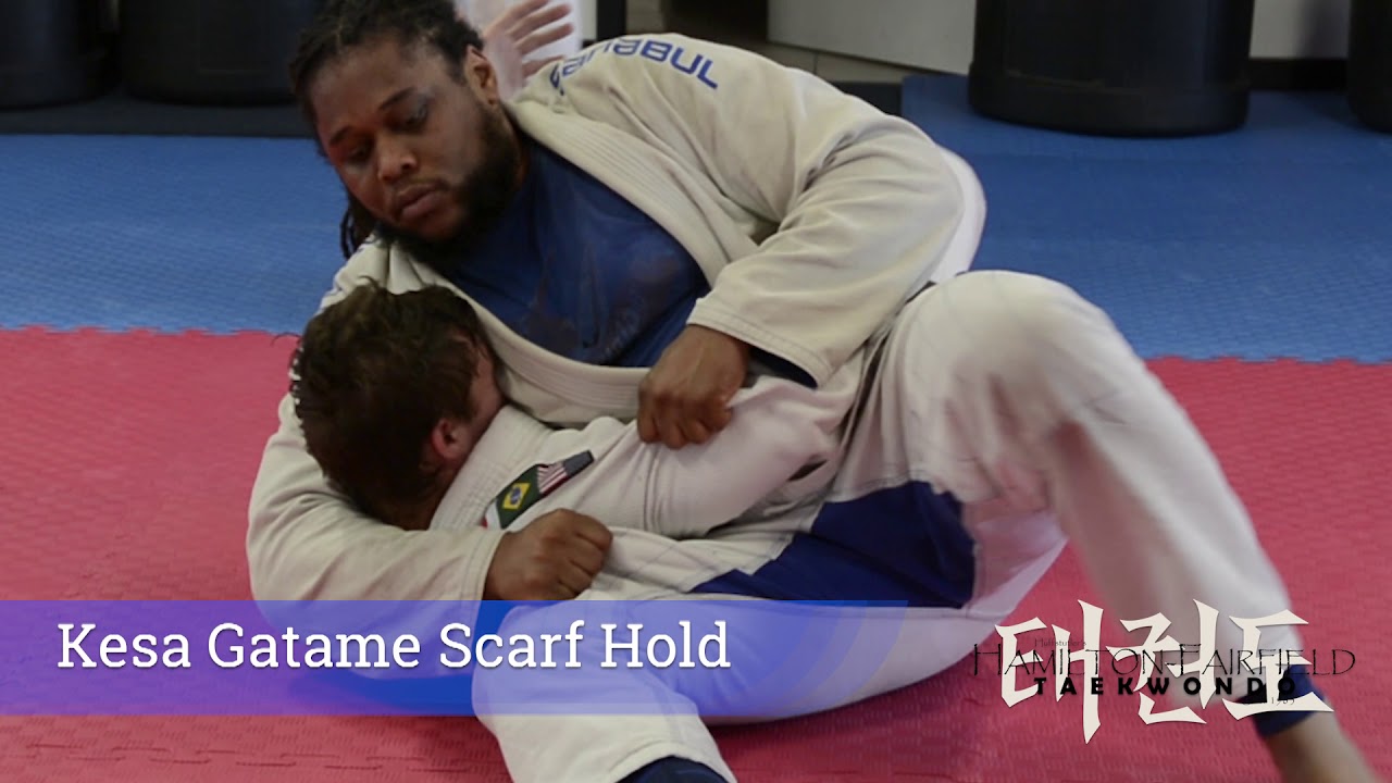 Kesa Gatame Scarf Hold in Judo - YouTube
