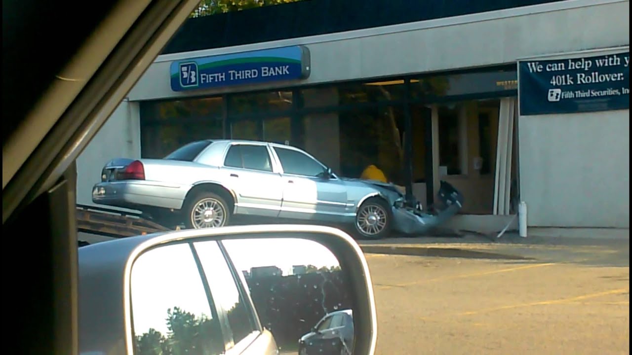 Grand rapids 5/3 bank drive thru window 9-29-14 - YouTube