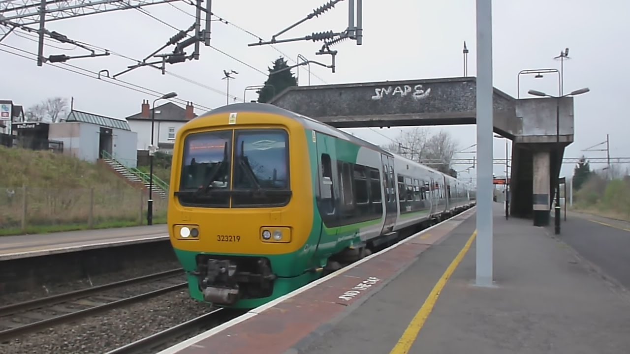 London Midland EMU Class 323 | 323219 | Stechford | 4th April 2017 ...