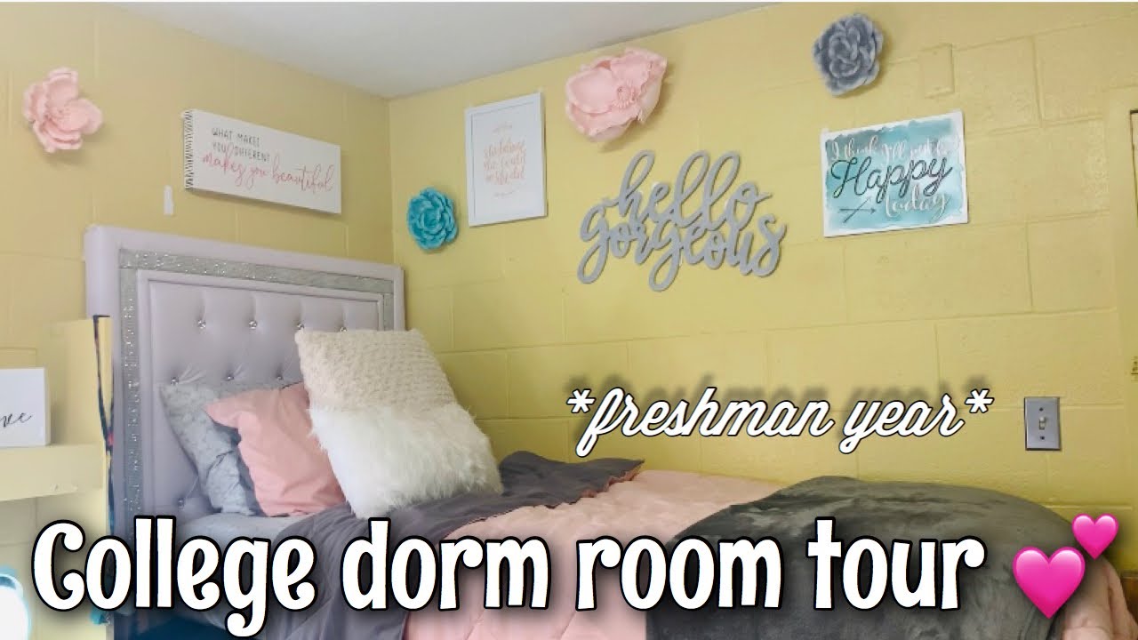 College Dorm Room Tour Freshman Year University Of Arkansas At Pine