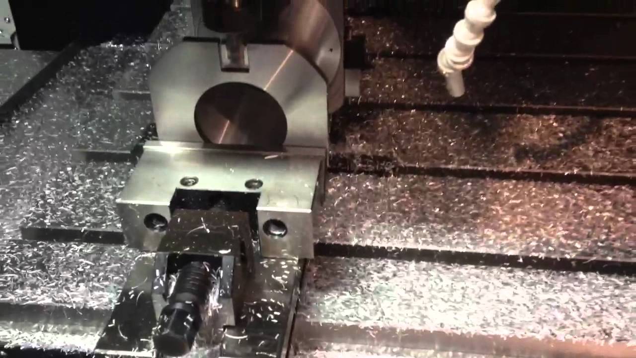 Trochoidal milling CNC - YouTube