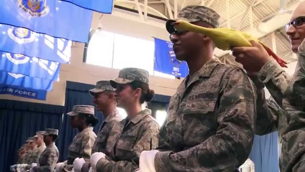 The US Air Force Honor Guard has the greatest ‘composure test’ ever ...