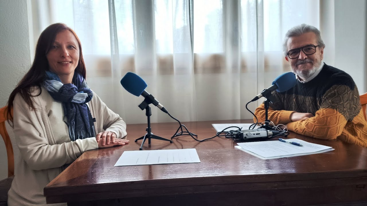 Gent de La Llacuna - Jovita Taunyte - YouTube