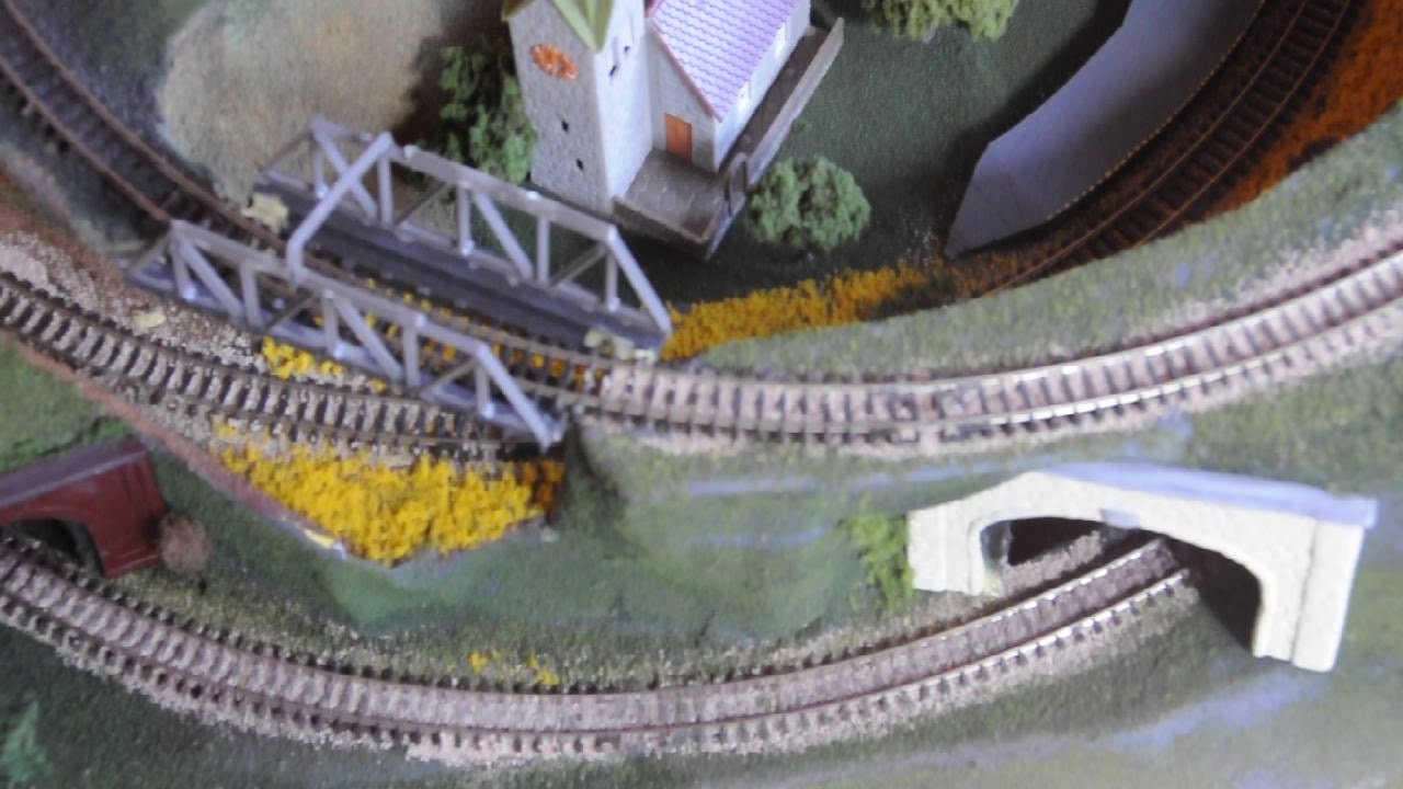 Pizza Hill model railway layout - YouTube