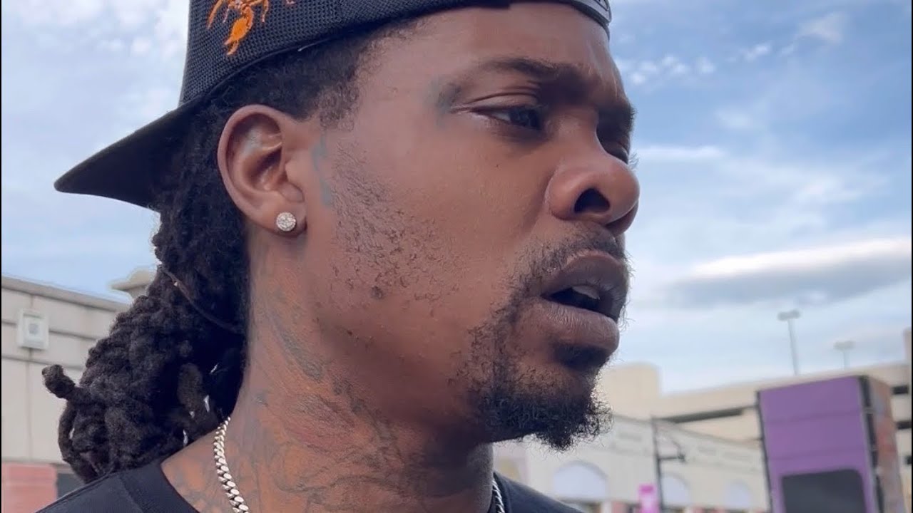 When D takes his investigation into his own hands! - YouTube