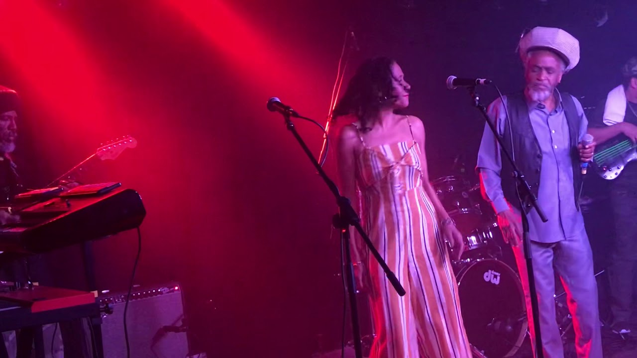 Bongo Nyah, Little Roy - YouTube