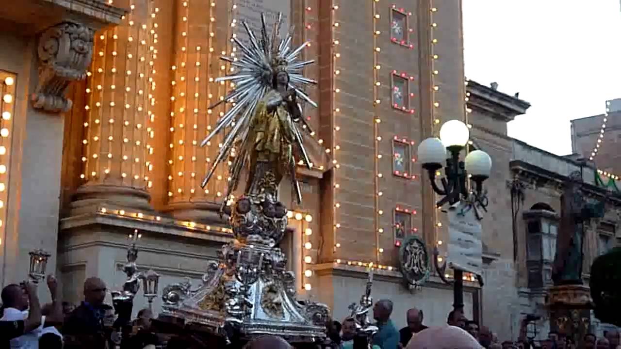 Marija Bambina l-Isla 2010 1 - YouTube