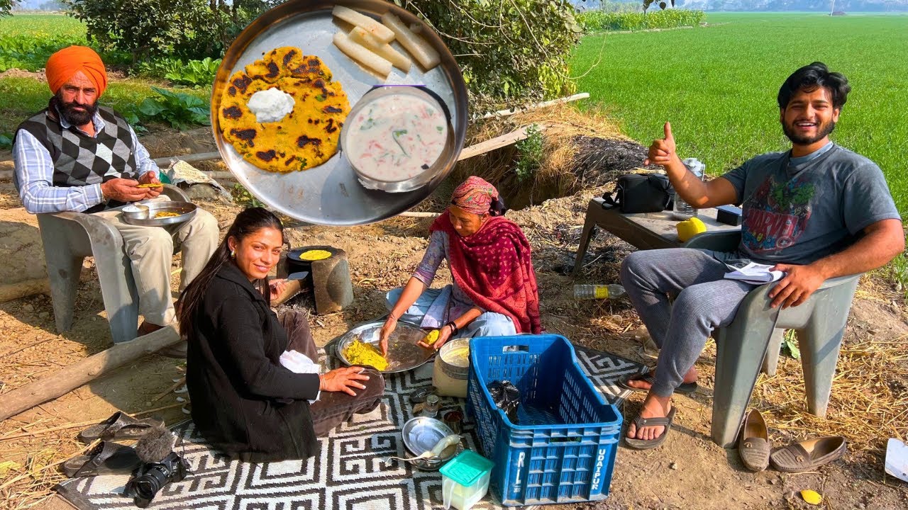 ਖੇਤਾਂ ਵਿੱਚ ਬਣਾਈਆ ਮਿਸੀਆਂ ਮੱਕੀ ਦੀਆਂ ਰੋਟੀਆ | pindu life style 🌾 | healthy ...