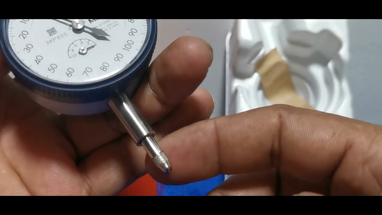 RELOJ COMPARADOR MITUTOYO 2109S-10 / DIAL INDICATOR 2109S-10 - YouTube
