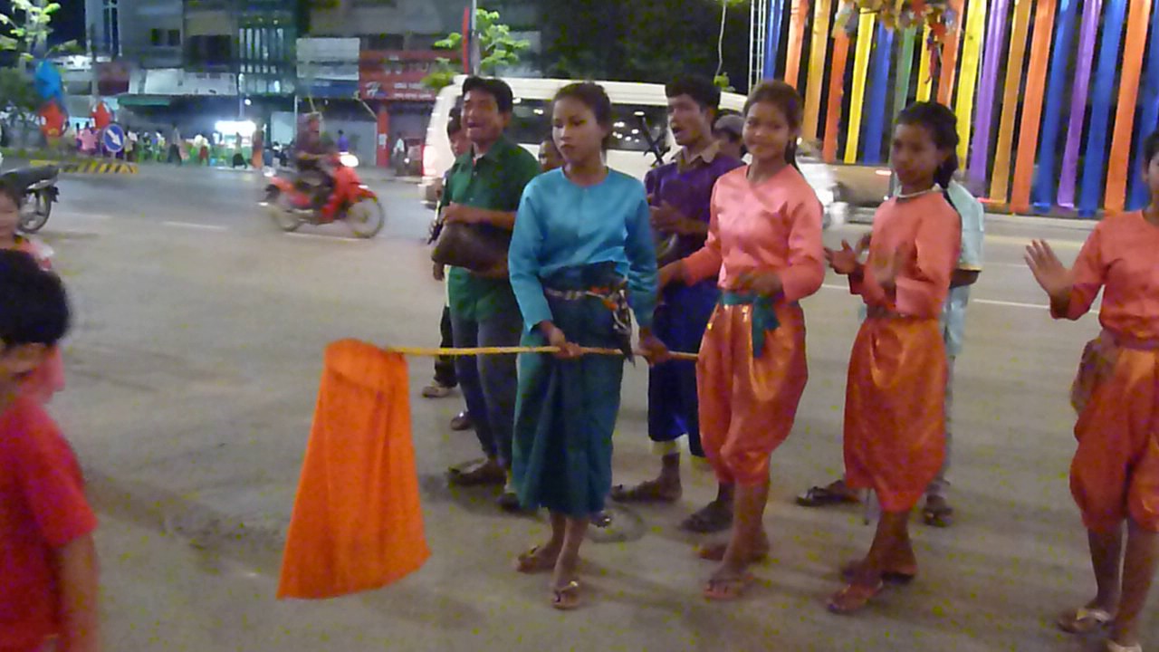 Khmer Trot Dance in Cambodia Front of Borei Angkor Resort Siem Reap ...