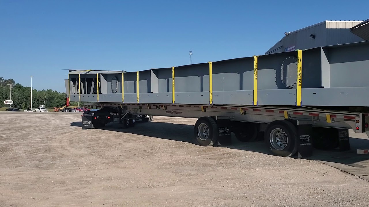 Super Load Pulling Out - YouTube