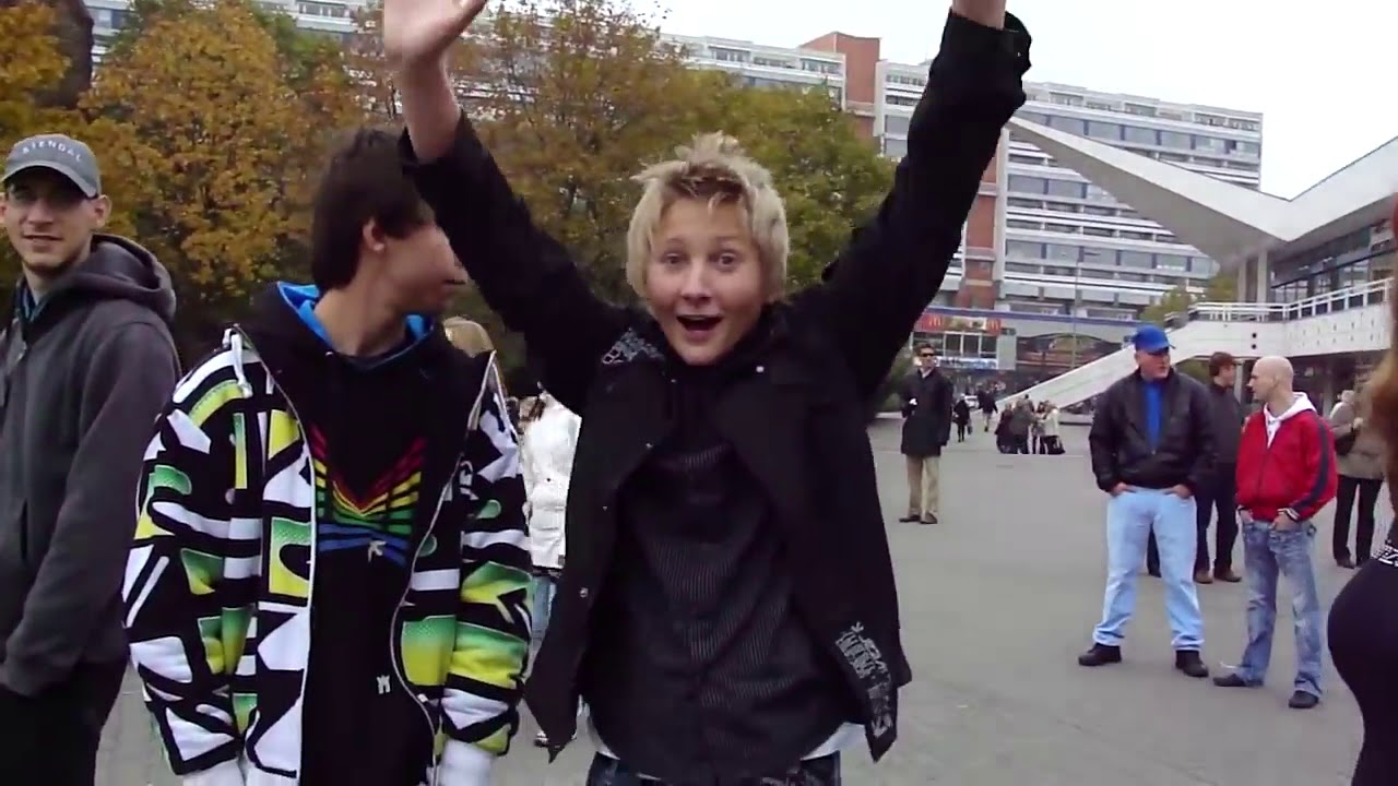 JumpStyle HardJump Shuffle @ Berlin HardStyle Germany - YouTube