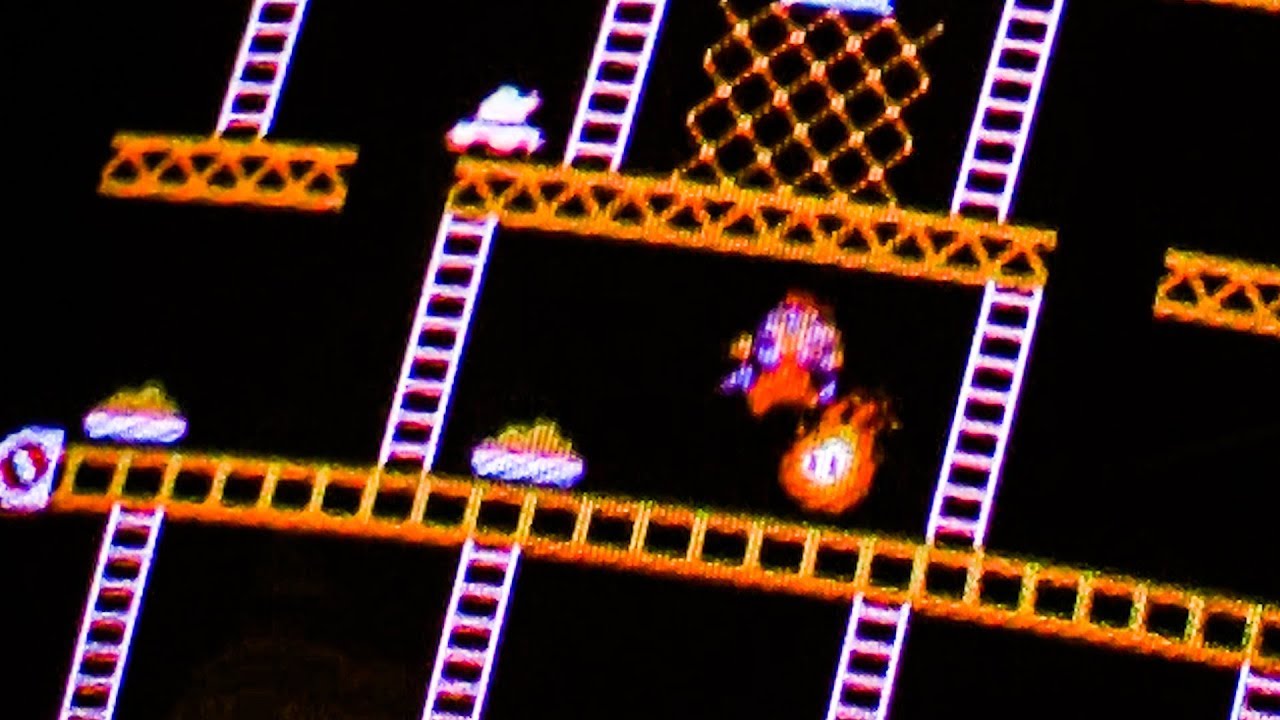 Donkey Kong Arcade - Factory Fireball Jump | Close Call! - YouTube