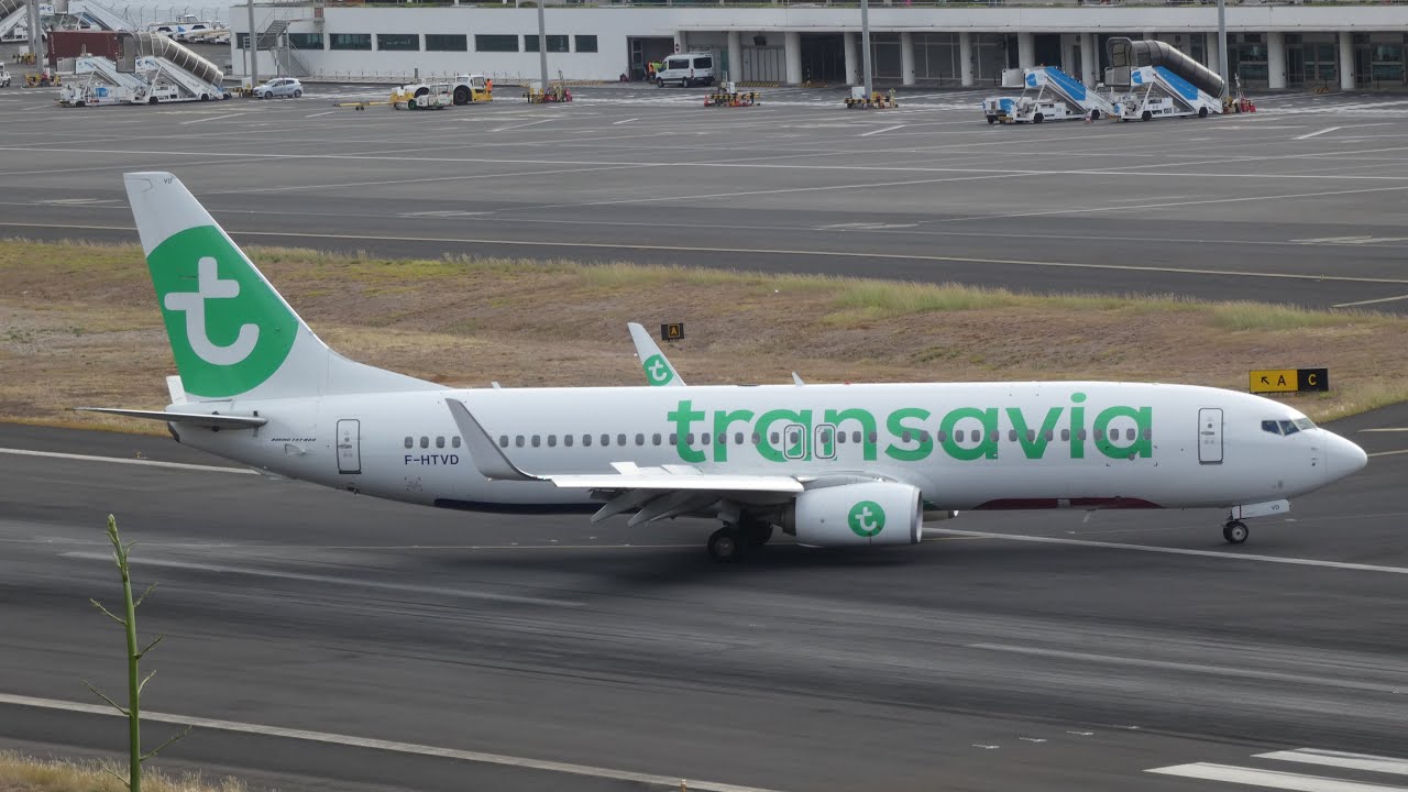 B737-8 Transavia from Paris - YouTube